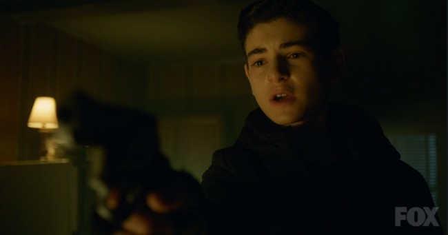 Gotham: This Ball of Mud and Meanness Review - ComiConverse