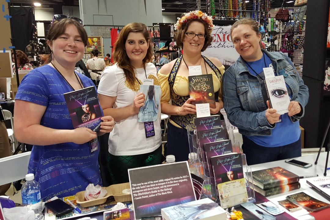 Awesome Con Lives Up To It's Name! - ComiConverse